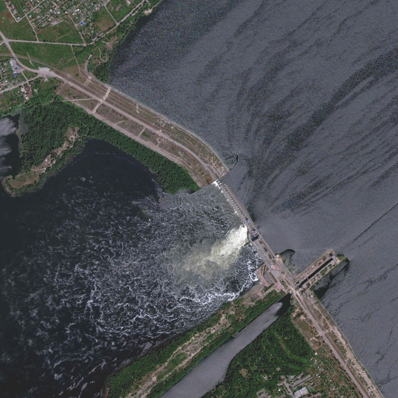 29 towns and villages flooded after the Kakhovka dam attack | ligeronews